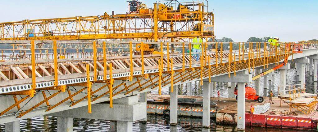 Heavy Duty Bridge Overhang Bracket | EFCO Forms