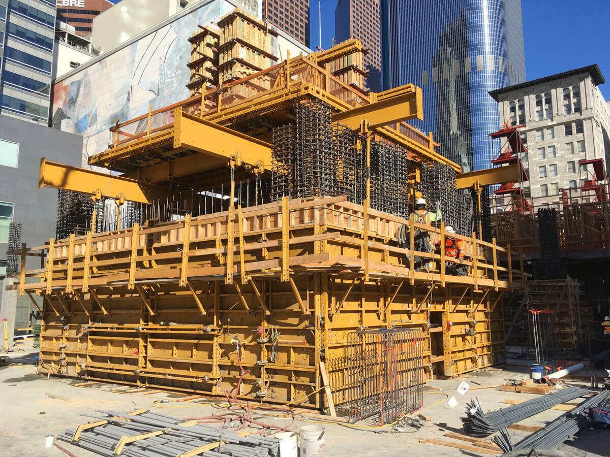 Self-Climbing POWER TOWER - EFCO Formwork Solutions