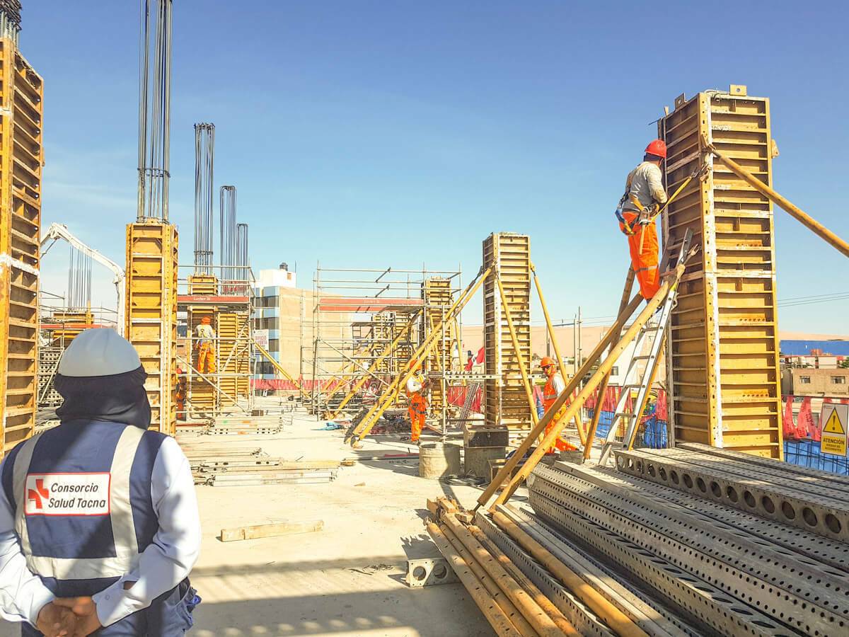 EFCO LITE Customizable & Efficient Column Formwork Solution