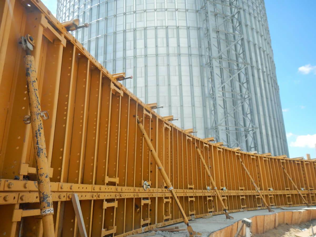 REDI-RADIUS Wall Formwork - EFCO Formwork Solutions