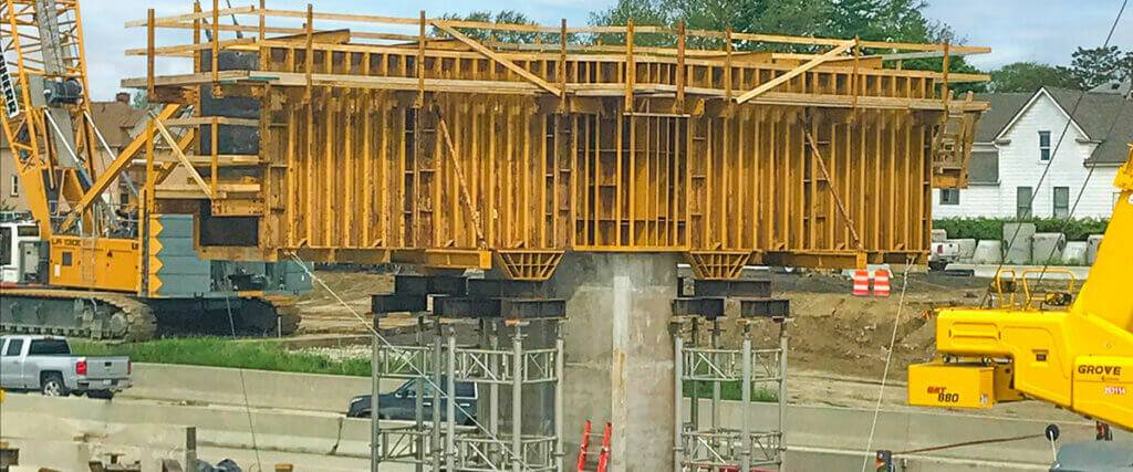 I-75 in Detroit | Bridge formwork | Infrastructure Project Requires ...