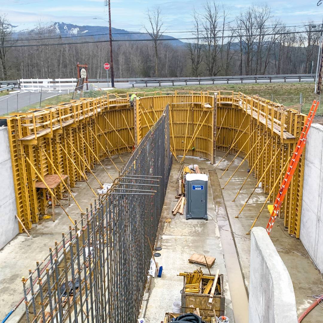 Standard Formwork for Straight and Curved Walls | EFCOforms.com