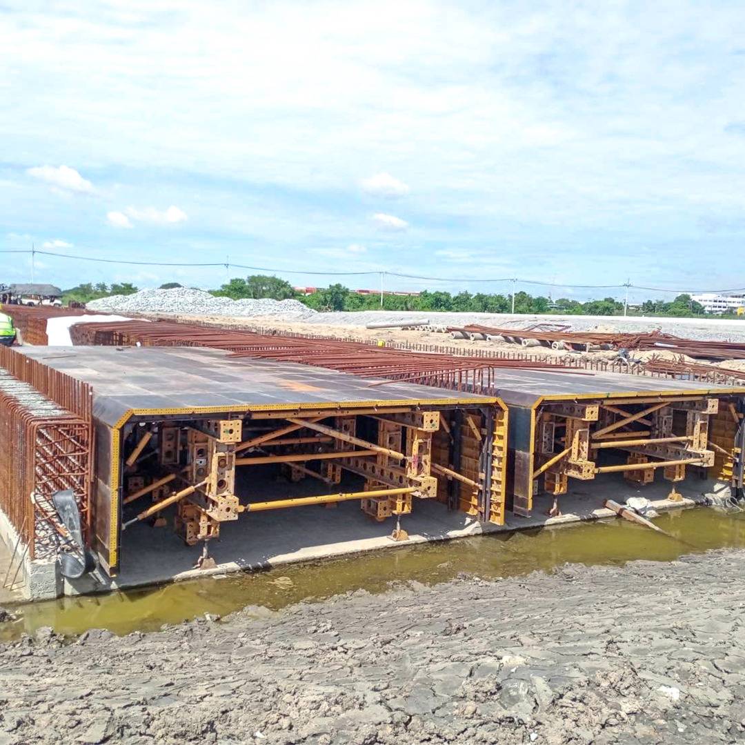 Construction of a Double-Barrel Box Culvert Drainage Tunnel